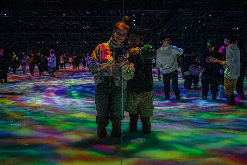 teamLab Planets vs Borderless: Which is Better?